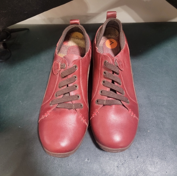 Born | Shoes | Born Red Leather Women Shoes Final Price | Poshmark